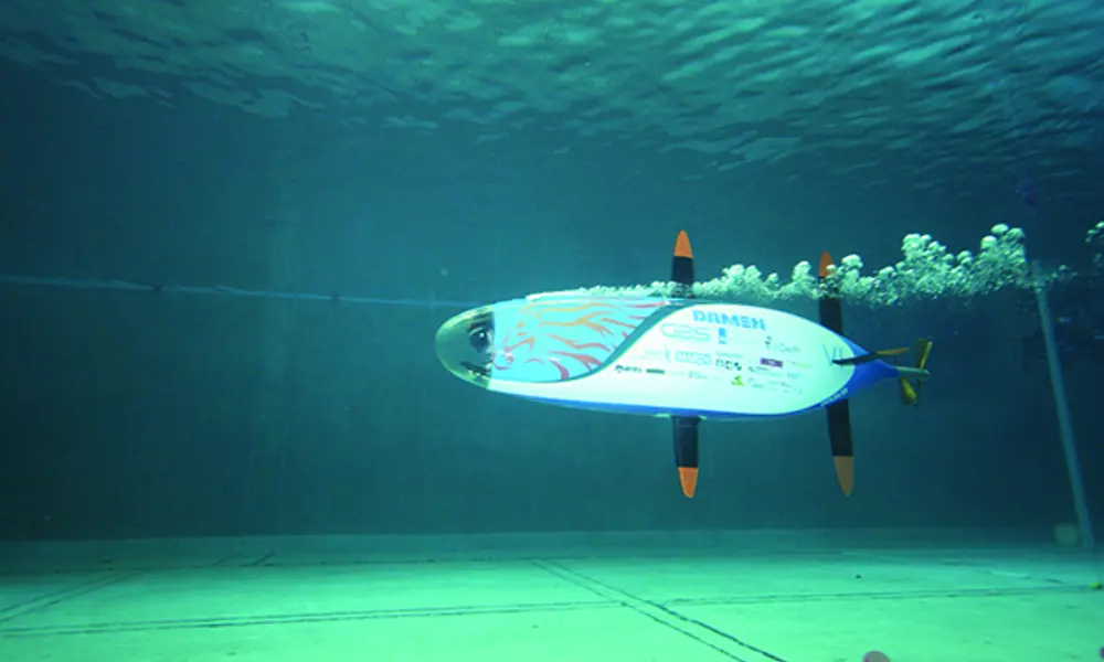 Racing human-powered submarines | Ingenia